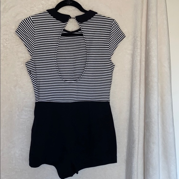 Cooperative | Pants & Jumpsuits | Cooperative Fitted Black And White ...